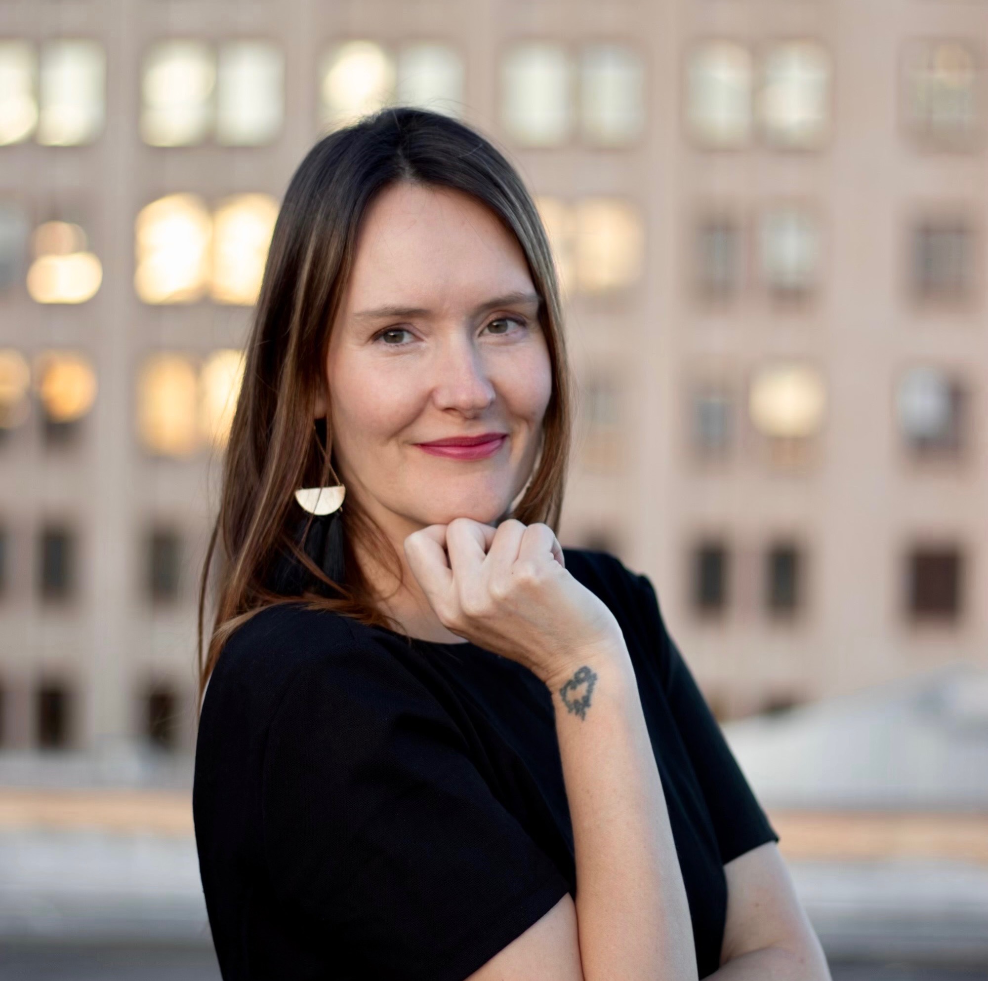 About – Alana J. Coates